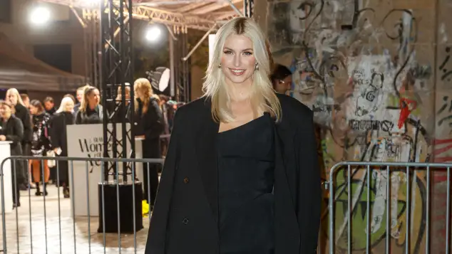 Heiß! Lena Gercke hüllenlos im Bett