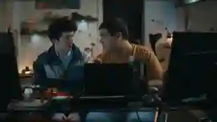 „Mit Herz und Holly“: DAHER kennt ihr die Hauptdarstellerinnen