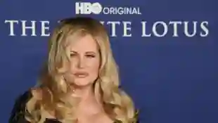 „The White Lotus“: Stars lieben Serie – Daher kennt man den Cast