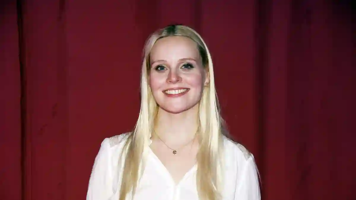 Jenny Löffler: Aktuelle News & Bilder | promipool.de