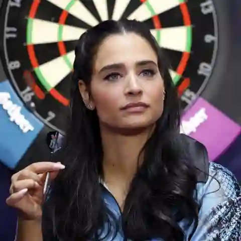 Amira Aly: Steckbrief, News und Bilder | Promipool