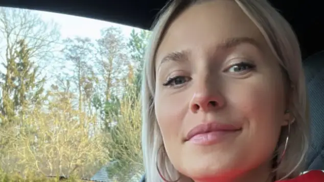 Lena Gercke Zeigt Sich Erstmals Mit Tochter Lia