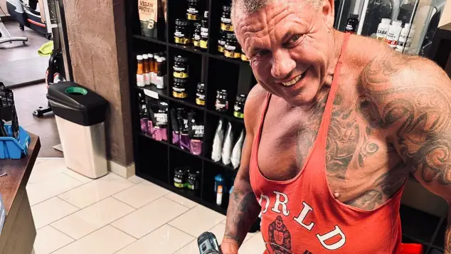 „Scheidungsgerüchte“: Andreas Robens postet eindeutiges Bild