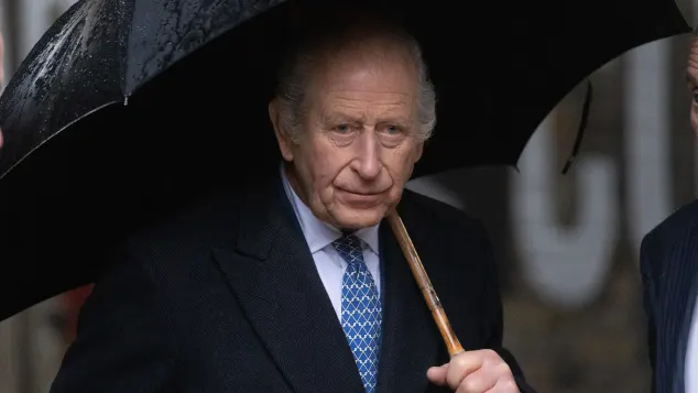 Royales Dilemma wegen USA-Reise: Wird Charles Harry besuchen?