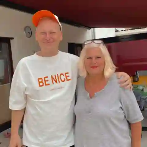 Knossi: Steckbrief, News und Bilder | Promipool