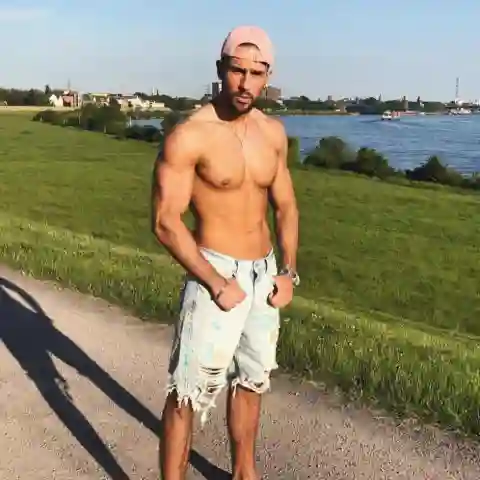 Maurice Dziwak: Steckbrief, News und Bilder | Promipool