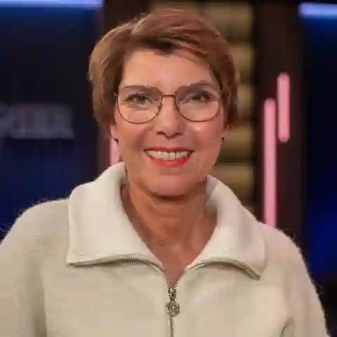 Erol Sander: Steckbrief, News und Bilder | Promipool