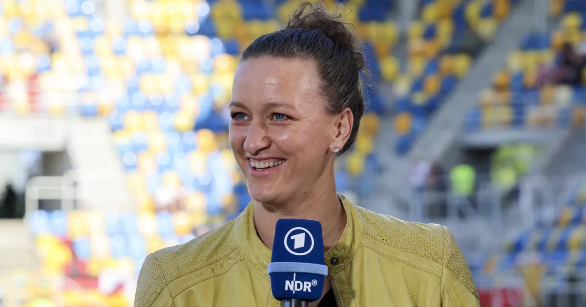 EM-Expertin Almuth Schult: Spielt sie selbst noch Fußball?