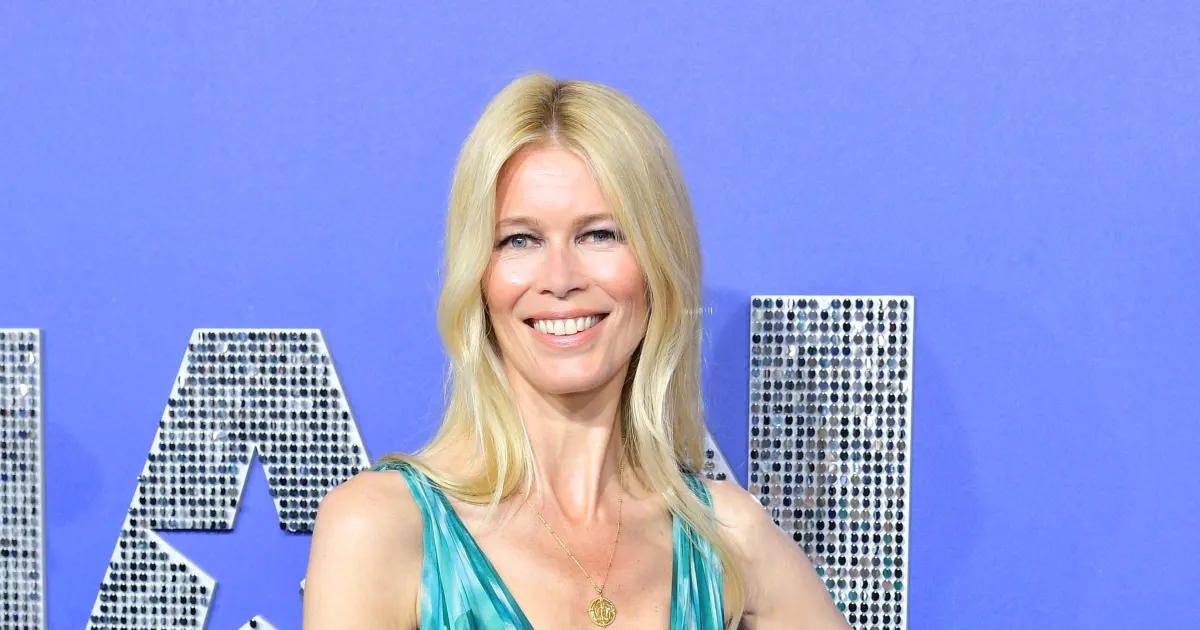 Claudia Schiffer auf dem Catwalk: Sie feiert Mega-Comeback