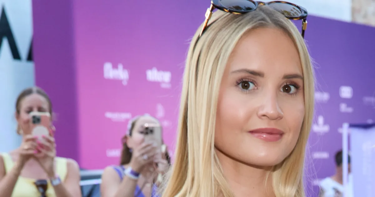 Davina Geiss im heißen Cut-Out-Dress: Hier stockt der Atem