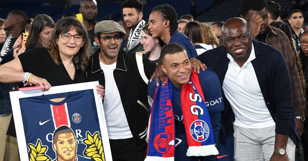 Kylian Mbappés Familie: Eltern und Bruder sind Bekanntheiten