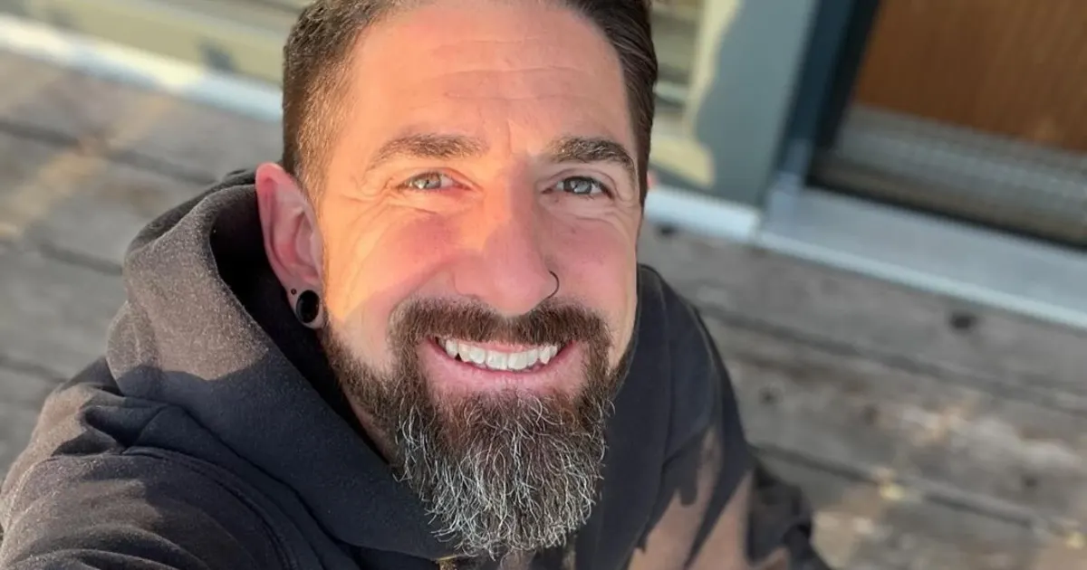 "Ab ins Beet"-Gunnar Fichter postet Bade-Bild – Fans flippen aus