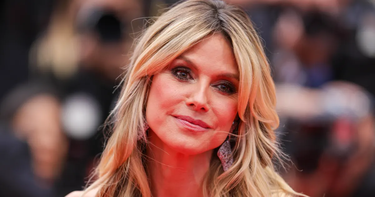Im Transparent-BH: Heidi Klum lässt sehr tief blicken