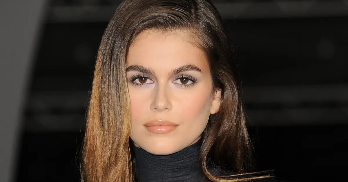 Cindy Crawfords Mini-Me: Tochter Kaia im durchsichtigen Top