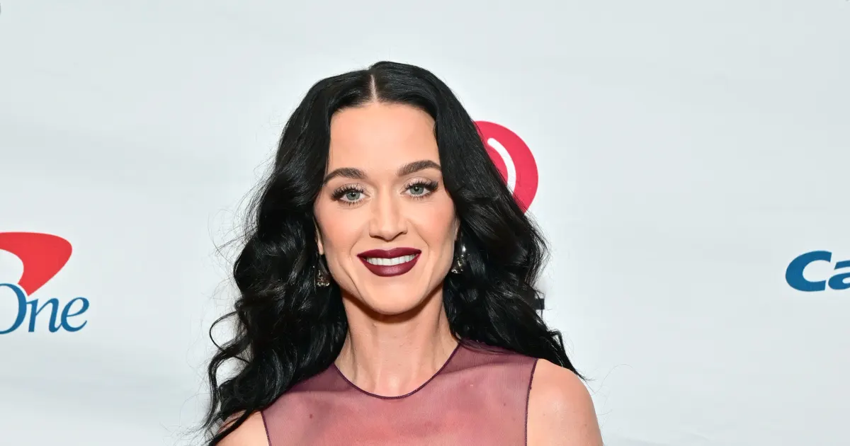 Krass erschlankt: Katy Perry zeigt ihren Mega-Body