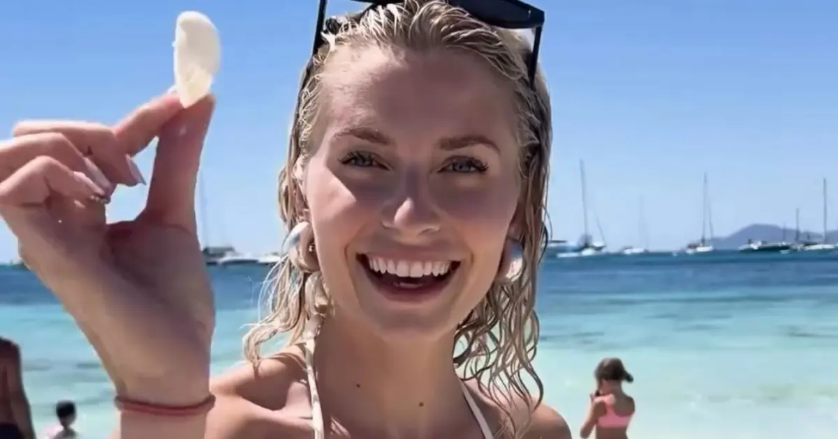 Lena Gercke zeigt Traumbody im knappen Bikini