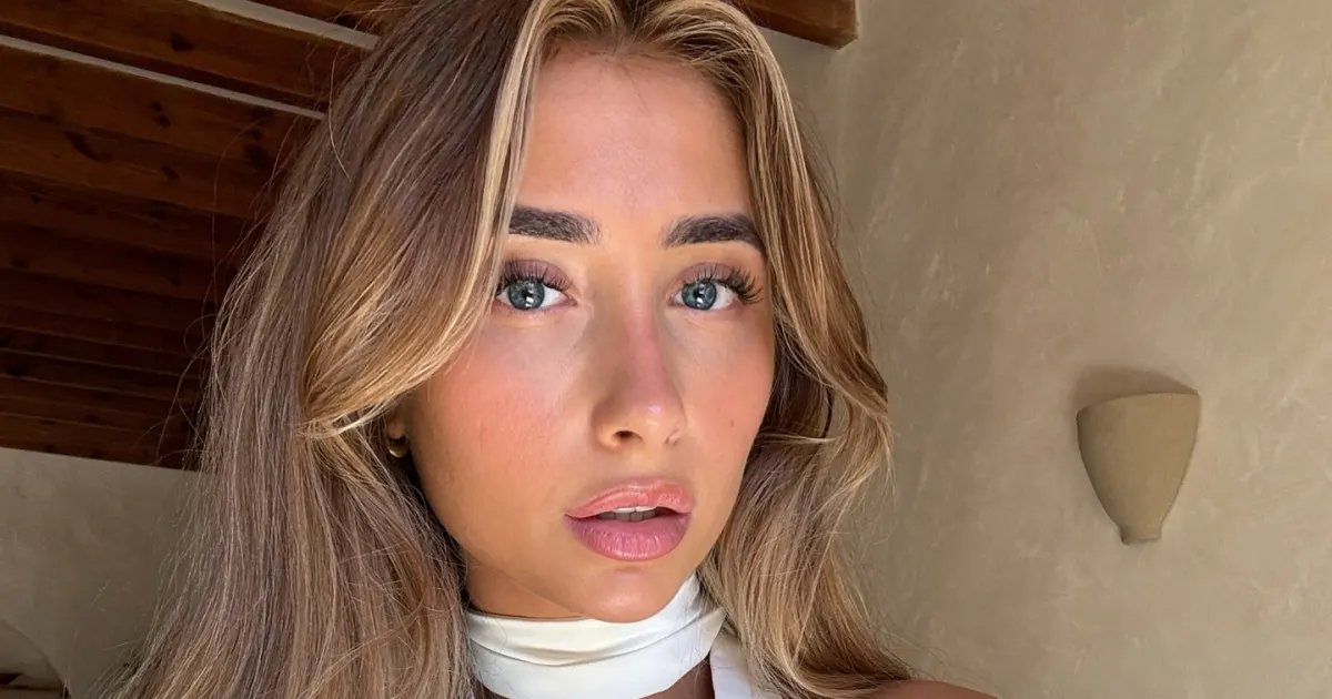 Lily Phillips in transparenten Dessous: Nichts verhüllt