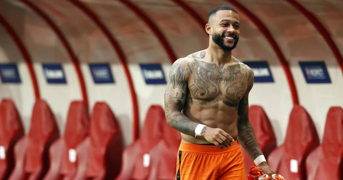 Memphis Depay: Kennt ihr schon sein XXL-Löwen-Tattoo?