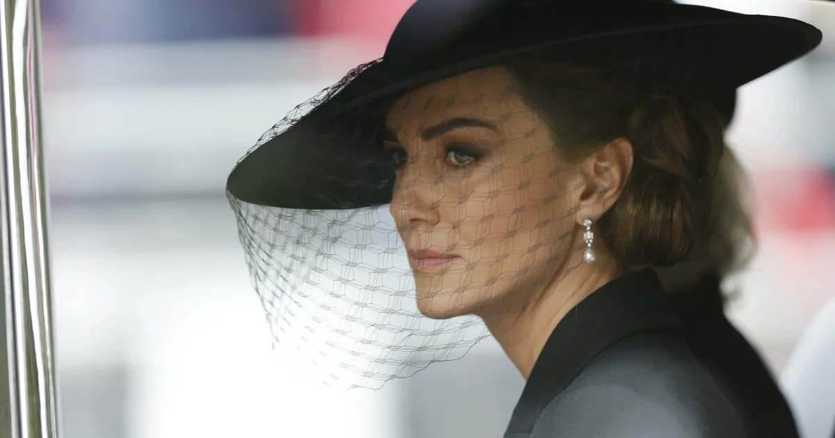 Zu eilig zurück als Royal: Riskiert Prinzessin Kate Gesundheit?