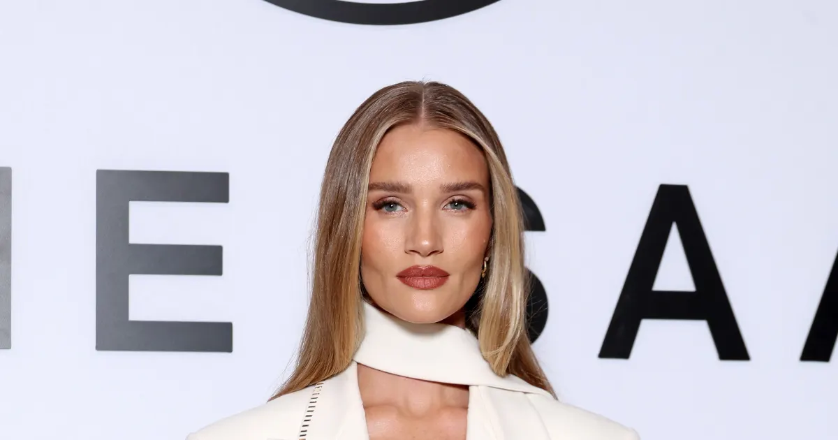 Rosie Huntington-Whiteley: Heißes Catwalk-Comeback nach 10 Jahren