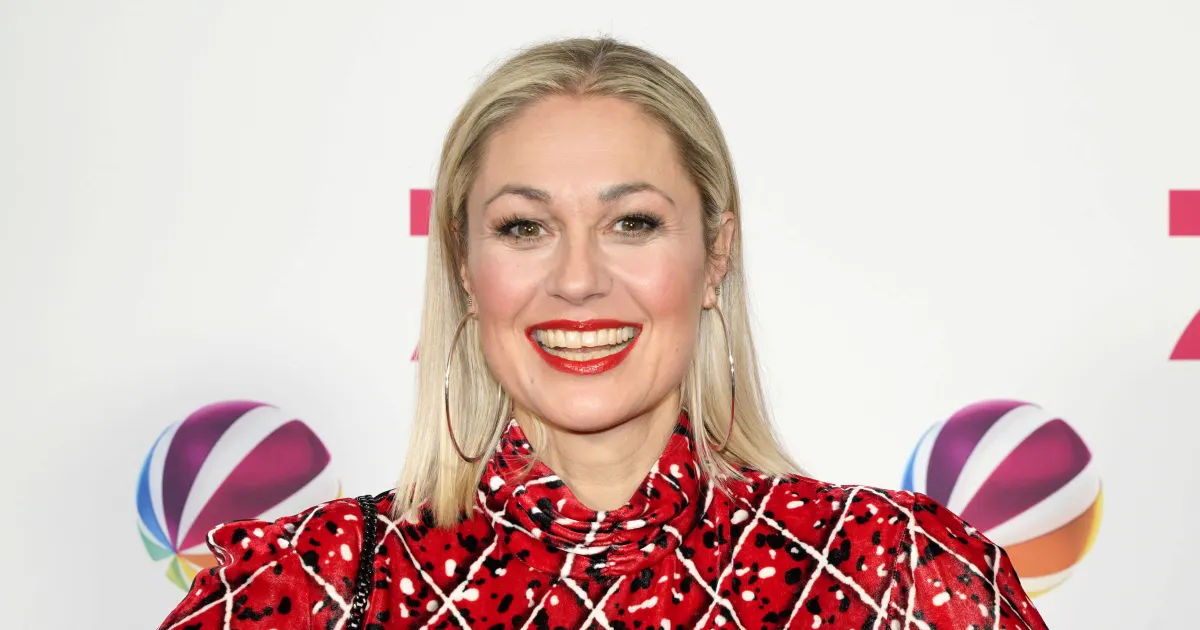 Ruth Moschner im Latex-Bodysuit - sie bringt alle um den Verstand