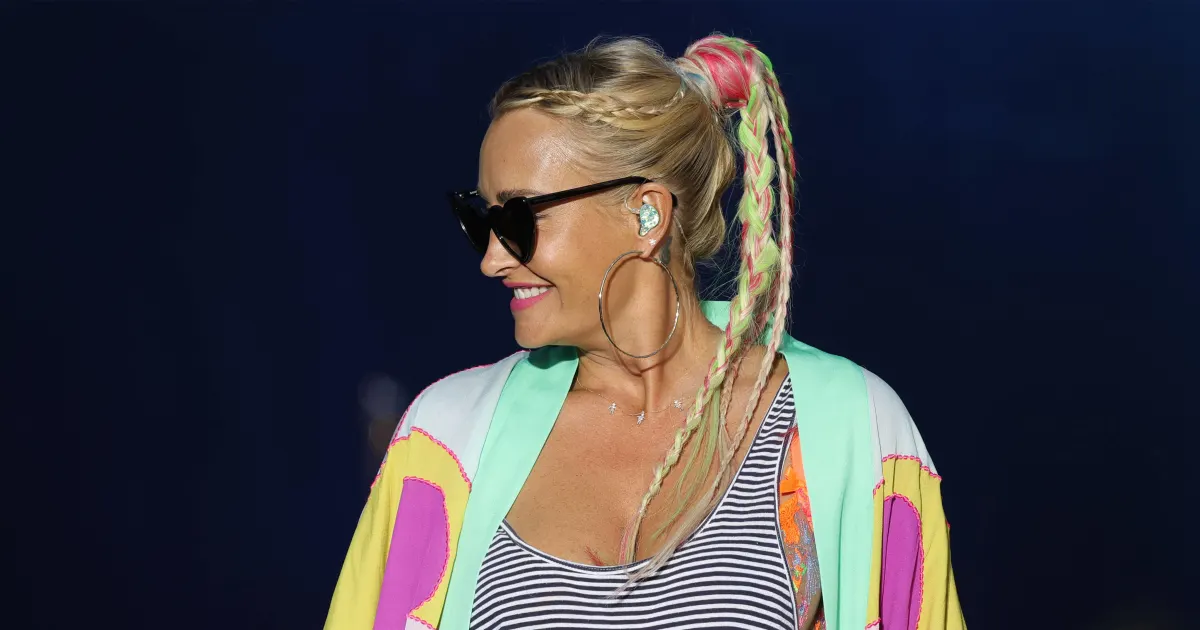 Sarah Connor teilt verführerischen Clip: Ihr Ausschnitt ist hot