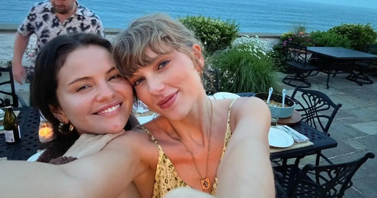 Von wegen Zoff: Selena Gomez & Taylor Swift ganz in love Von wegen Zoff: Selena Gomez & Taylor Swift ganz in love