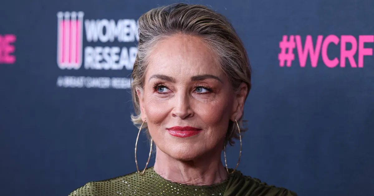 Mit 65! So sexy sieht Sharon Stone im Bikini aus