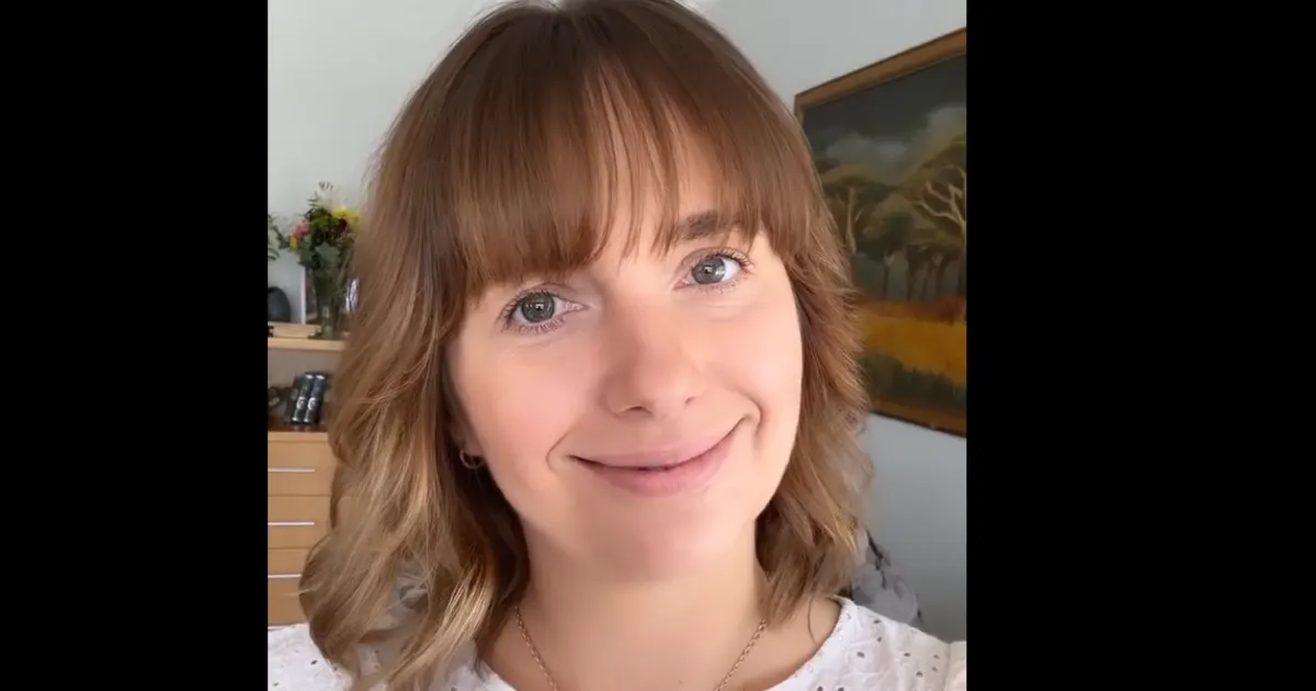 Anna Heiser zeigt neue Frisur - SO sieht sie jetzt aus