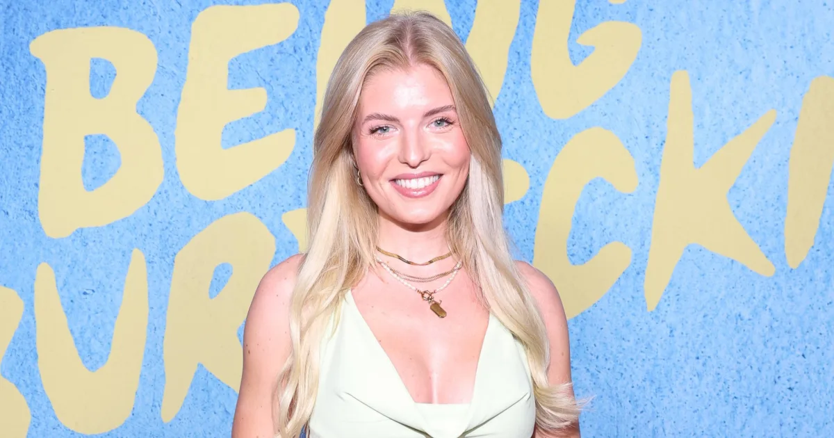Antonia Hemmer am Pool - Fans werden bei diesem Anblick schwach