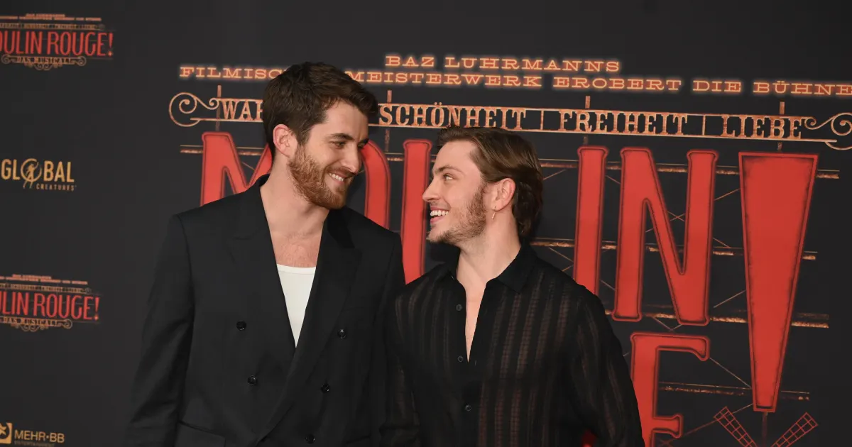 Jannik Schümanns Freund: Mit ihm ist der „Sisi“-Star zusammen