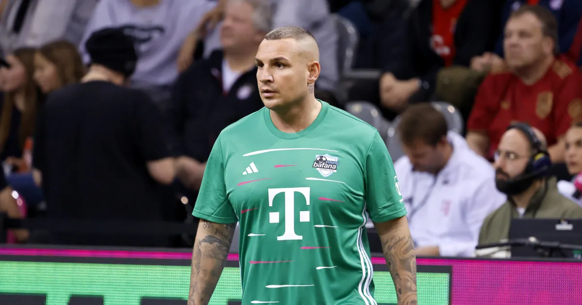 Seltener Anblick: Pietro Lombardi zeigt sich ohne Cappy