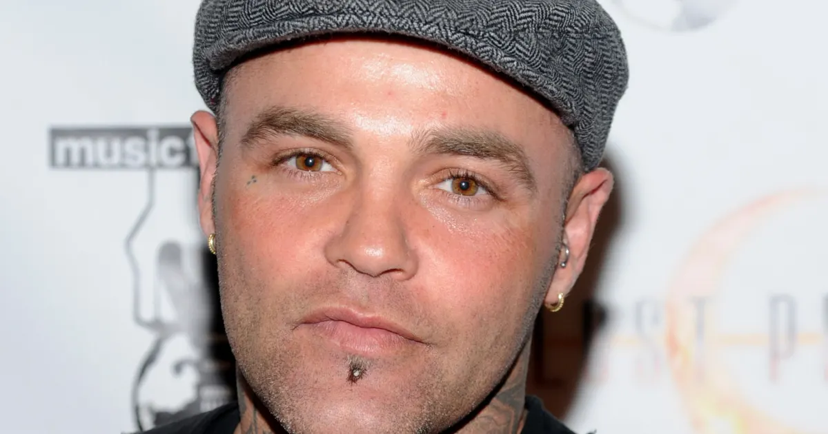 Crazy Town Sänger Shifty Shellshock (†49) tot: Erste Details