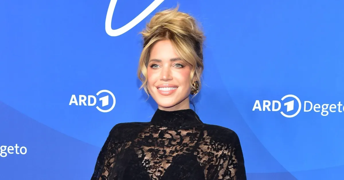 Verboten schön: Sylvie Meis zeigt unfassbaren Body im Bade-Look