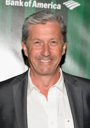 „Die Nanny“: So sieht „Mr. Sheffield“ heute aus