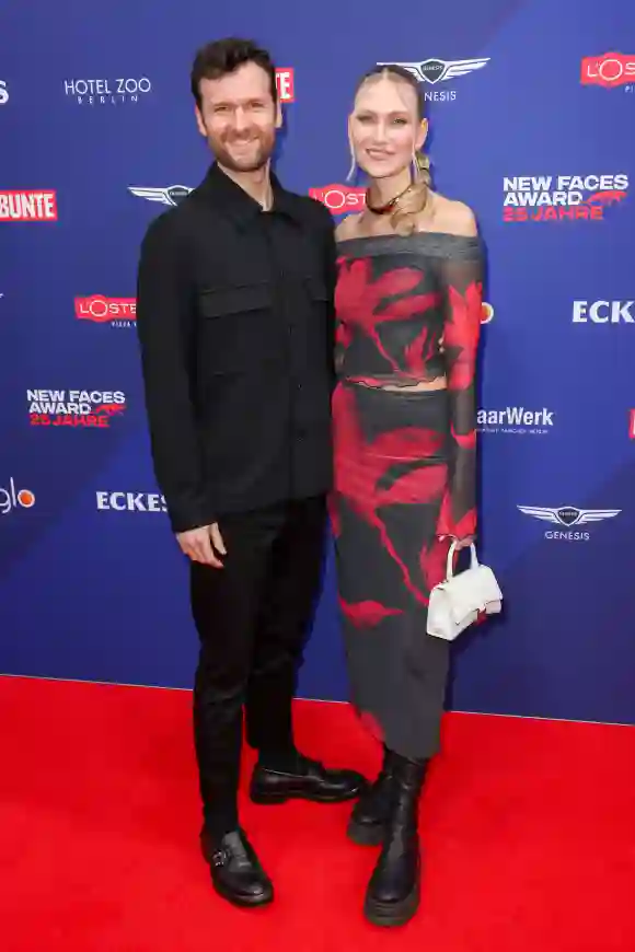 Promi-Hochzeiten 2024: "Gossip Girl"-Jessica Szohr hat geheiratet