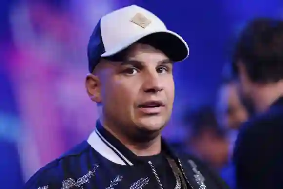 Pietro Lombardi völlig offen: SO verdient er wirklich Geld Pietro Lombardi völlig offen: SO verdient er wirklich Geld